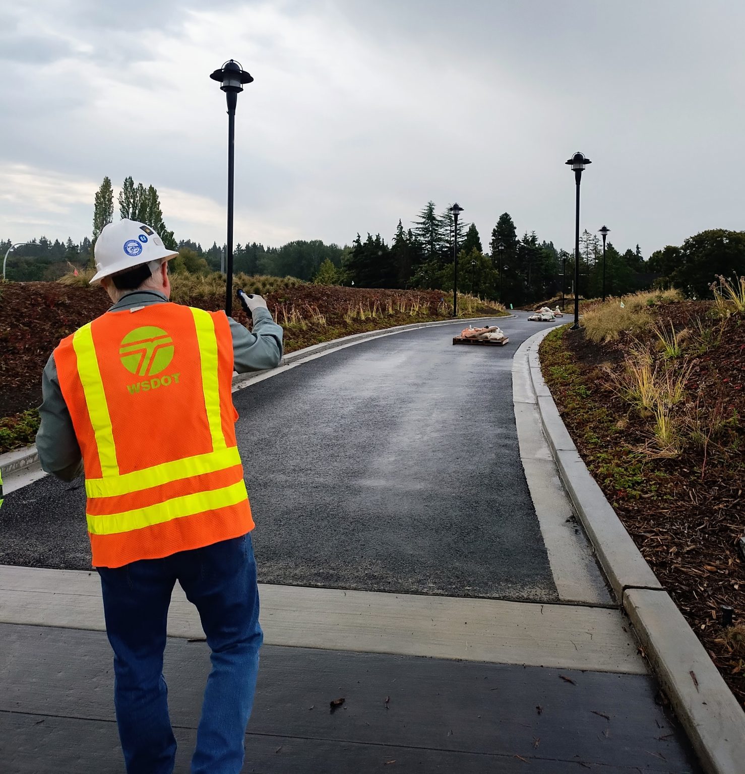 First Look at Montlake’s Highway Lid and Pedestrian Bridge, Opening ...