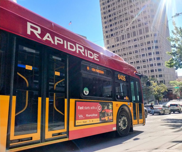 RapidRide G Bus Ridership Starts Strong and Is Trending Upward » The ...